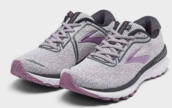 Kelebihan Sepatu Lari Brooks Yang Perlu Anda Ketahui